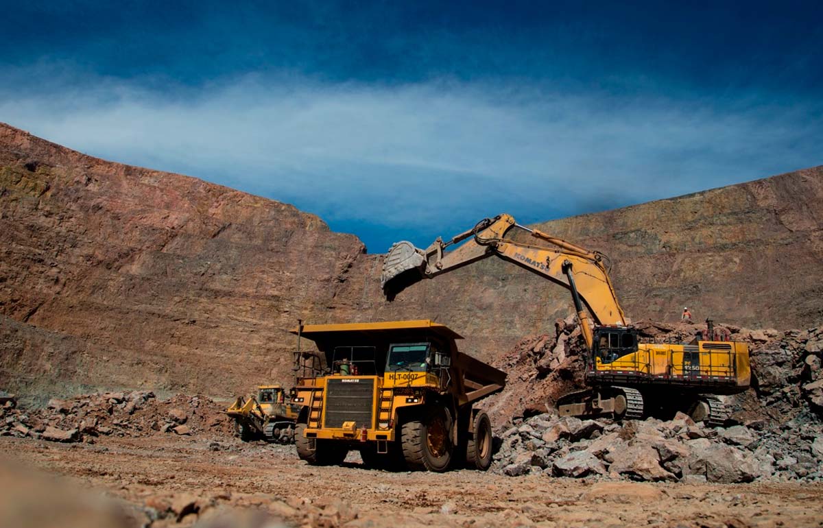 Royal Gold adquiere Sandstorm y Horizon Copper por más de US$ 3.700 ...